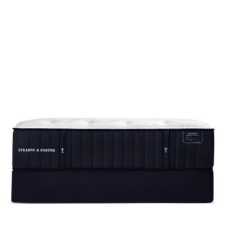 Stearns & Foster Cassatt Luxury Firm Split Queen Mattress & Box Spring ...