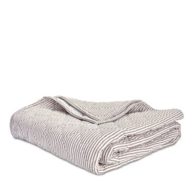 Click here for Matouk Matteo Quilt  Twin prices