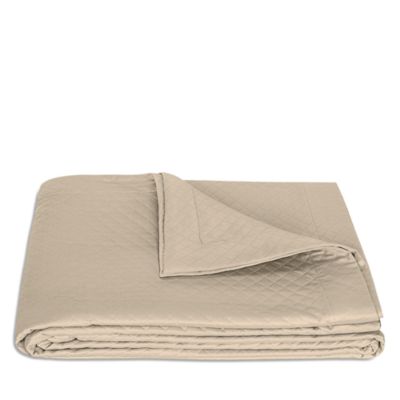 Click here for Matouk Petra Coverlet  Twin prices