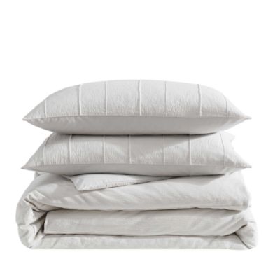Click here for Vera Wang Woven Tucks Jacquard 3 Piece Comforter S... prices