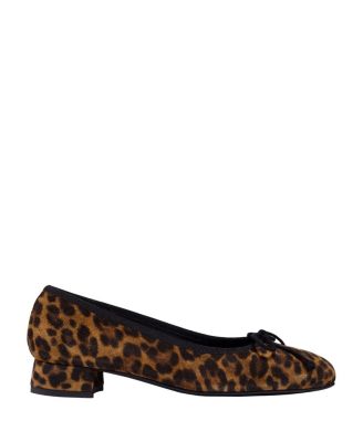 Click here for Margaux Womens The Ada Pumps prices