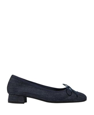 Click here for Margaux Womens The Ada Pumps prices