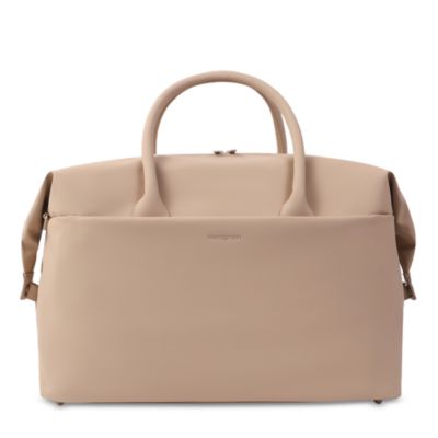 Click here for Hedge Matte Weekender Bag prices