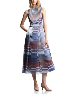 Click here for Emporio Armani Geometric Print Midi Dress prices