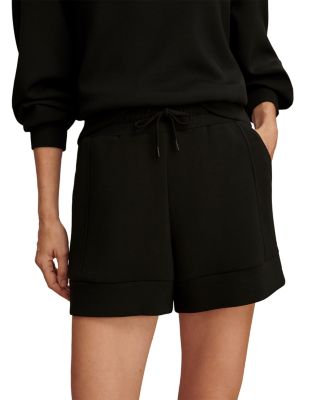 Click here for Varley Atrium High Rise Shorts prices