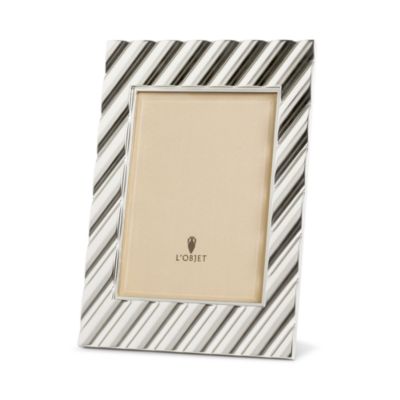 Click here for LObjet Maxime Frame - Platinum  5 x 7 prices