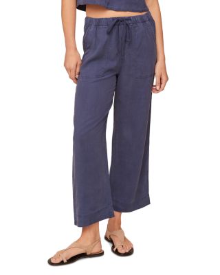 Click here for Bella Dahl Easy Pocket Wide Leg Cropped Pants prices