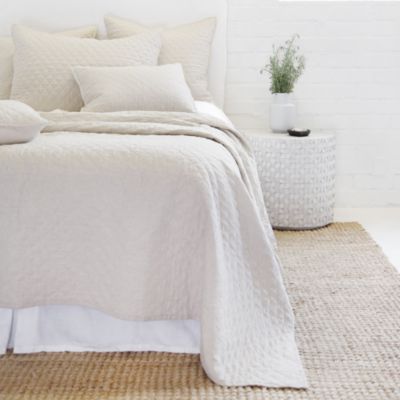 Click here for Pom Pom At Home Hampton Coverlet  Queen prices