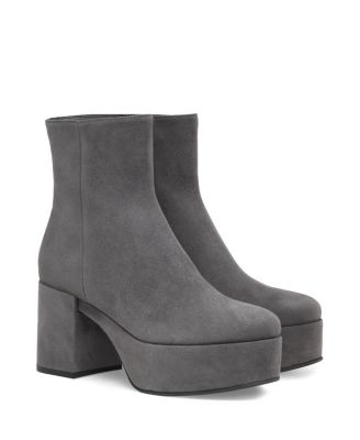 Click here for Gianvito Rossi Womens Sally Booties prices
