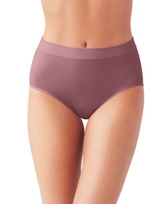 Click here for Wacoal B. Smooth Seamless Briefs prices
