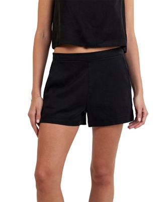 Click here for Bella Dahl Clean Front Shorts prices