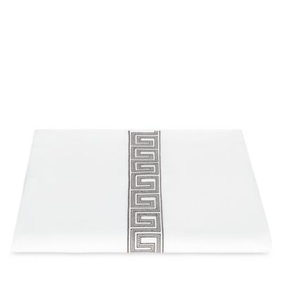 Click here for Matouk Ophelia Percale Duvet Cover  Full/Queen prices