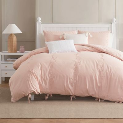 Click here for Peri Home Sasha Bows Comforter Set  King prices