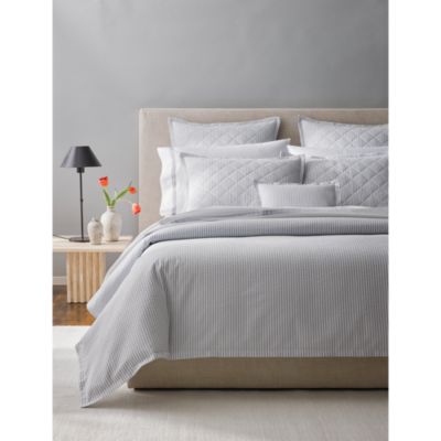 Click here for Matouk Matteo Coverlet  Full/Queen prices