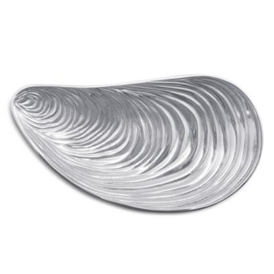 Click here for Mariposa Mussel Dip Dish prices