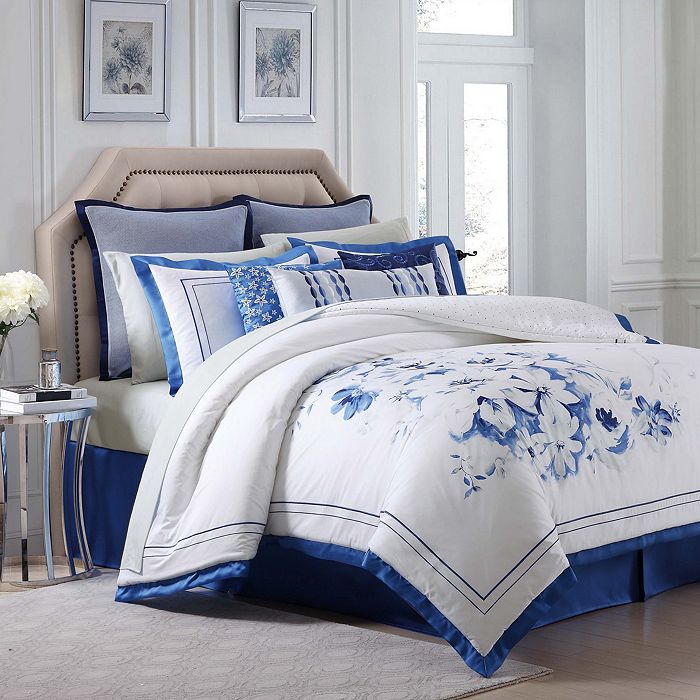 Charisma Alfresco Comforter Set, California King | Bloomingdale's