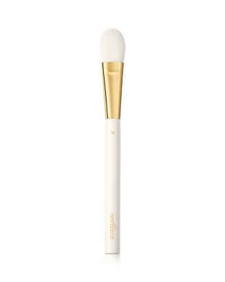 Guerlain Fluid Foundation Brush N°12 | Bloomingdale's Beauty & Cosmetics