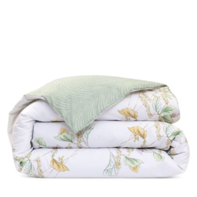 Click here for Yves Delorme Pollen Duvet  King prices