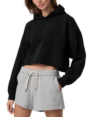 Click here for Vuori Sedona Cropped Hoodie prices
