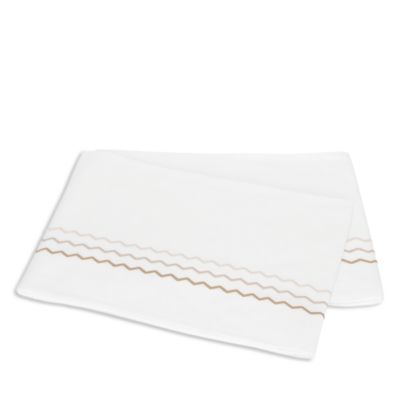 Click here for Matouk Axel Flat Sheet  Full/Queen prices