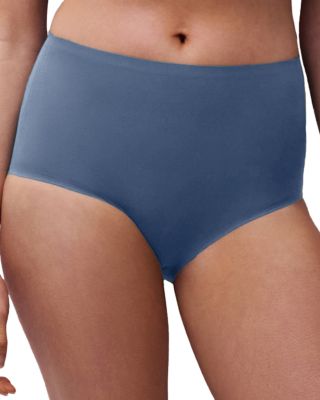Click here for Chantelle Soft Stretch One-Size Seamless Briefs prices