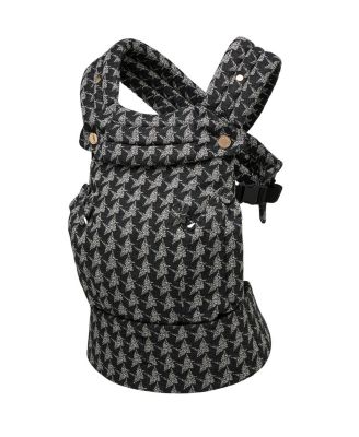 Click here for Portier Limitless Baby Carrier prices