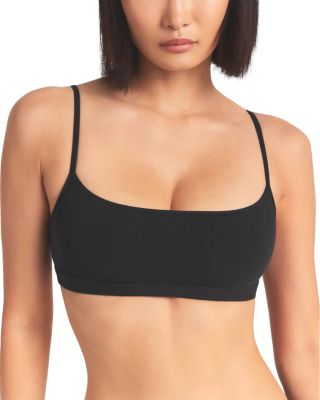 Click here for Skims Everyday Scoop Neck Bralette prices