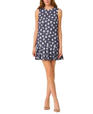 Click here for Lilly Pulitzer Joey Shift Dress prices