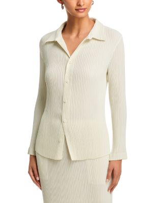 Click here for Issey Miyake Hatching Pleats Top prices