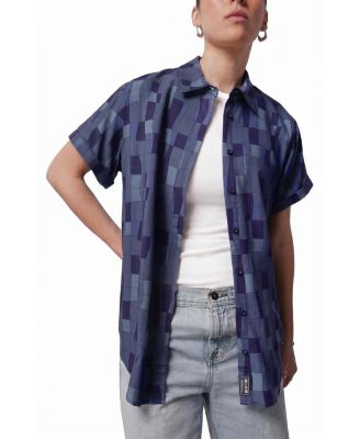 Click here for Wildfang The Empower Button Up Shirt prices