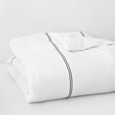 Click here for Sferra Grande Hotel Duvet Cover  King prices