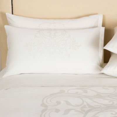 Frette Medallion Heart Pillow Sham, Standard | Bloomingdale's
