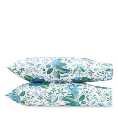 Click here for Matouk Schumacher Pomegranate Standard Pillowcase... prices