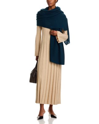 Click here for C by Bloomingdales Cashmere 100 Cashmere Travel Wr... prices