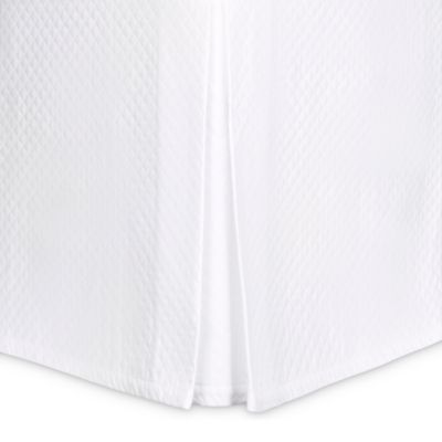 Click here for Matouk Petra Bed Skirt  California King prices
