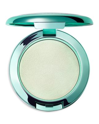 Click here for MAC Bounce & Gleam Highlighter prices