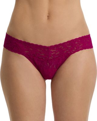Click here for Hanky Panky Signature Low Rise Thongs prices