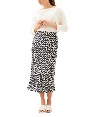 Click here for Karen Kane Satin Bias Cut Skirt prices