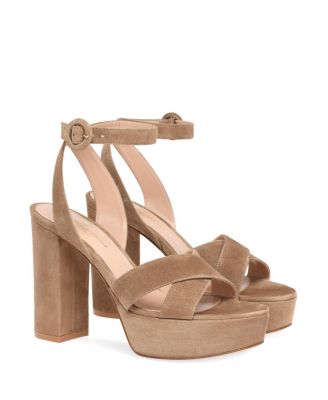 Click here for Gianvito Rossi Womens Sabrina Sandals prices