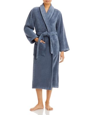 Click here for Matouk Milagro Robe prices