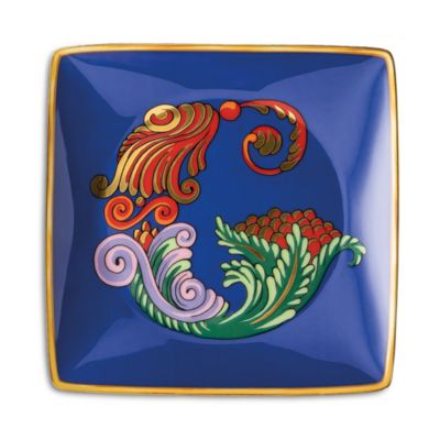 Click here for Versace Holiday Alphabet Canape Dish prices
