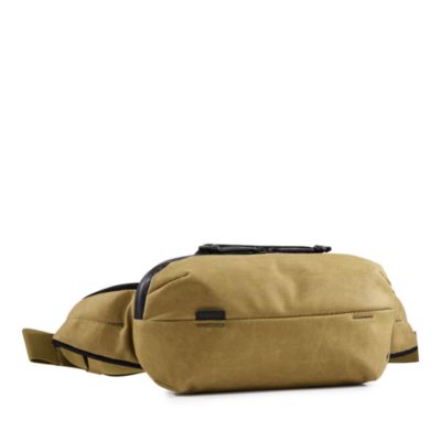 Click here for Thule Aion Sling Bag prices