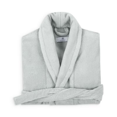 Click here for Matouk Milagro Robe prices