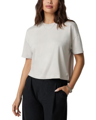 Click here for Vuori Energy Cropped Tee prices