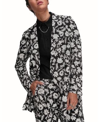 Click here for Wildfang The Empower Double Breasted Blazer prices