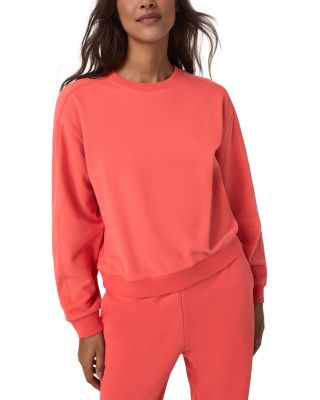 Click here for Vuori Sedona Seams Crewneck Sweatshirt prices