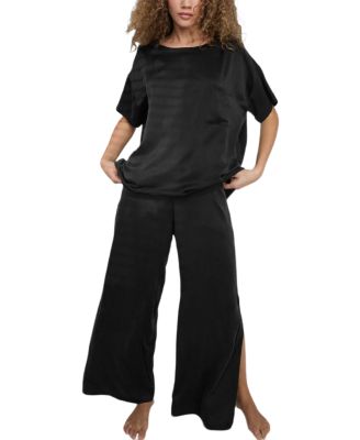 Click here for Lunya Silk Tee Pant Set prices