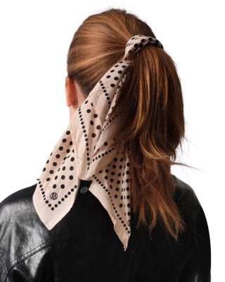 Click here for lescarf Polka Dot Cotton Bandana prices