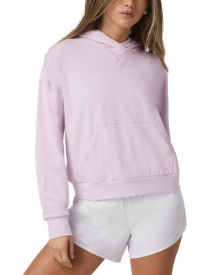 Click here for Vuori Halo Pullover Hoodie prices