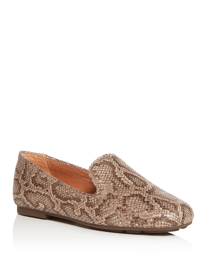 Gentle Souls by Kenneth Cole Women's Eugene Snake-Embossed Smoking ...